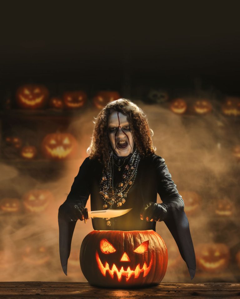 Kim's Krypt Haunted Mill - Pennsylvania's Terrifying Haunted House!